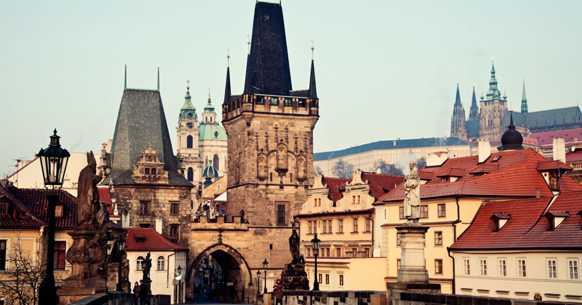 Sarah Resnick · Pragensia: ‘Parasol against the Axe’