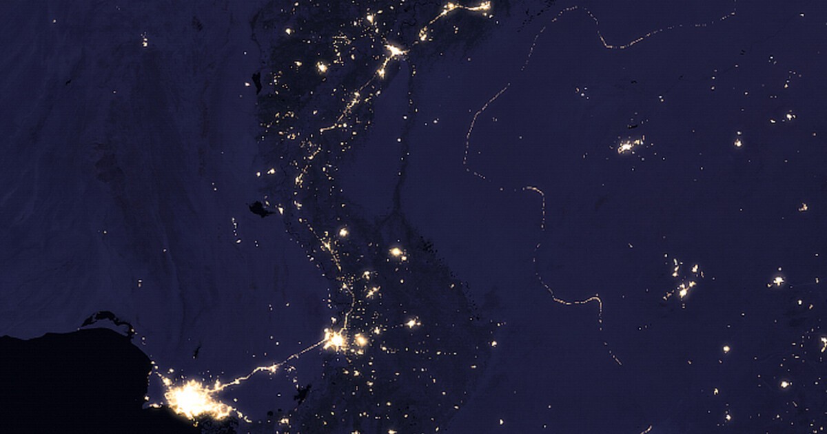 Adam Mars-Jones · Space Aria: On Samantha Harvey