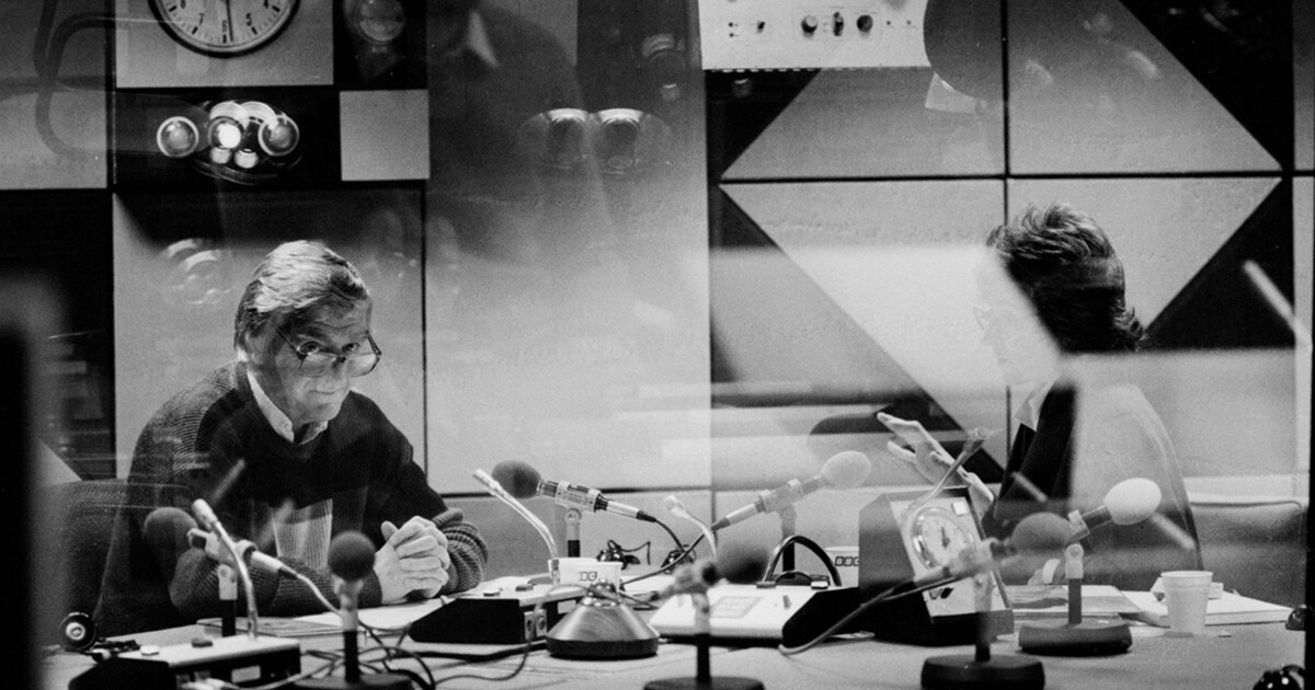 Stefan Collini · Beebology: What next for the BBC?