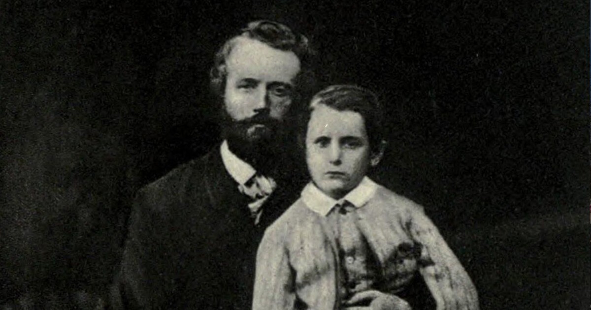 Tom Crewe · On the Shelf