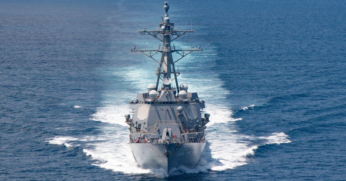 Tom Stevenson · War Chariots: On the US and Taiwan