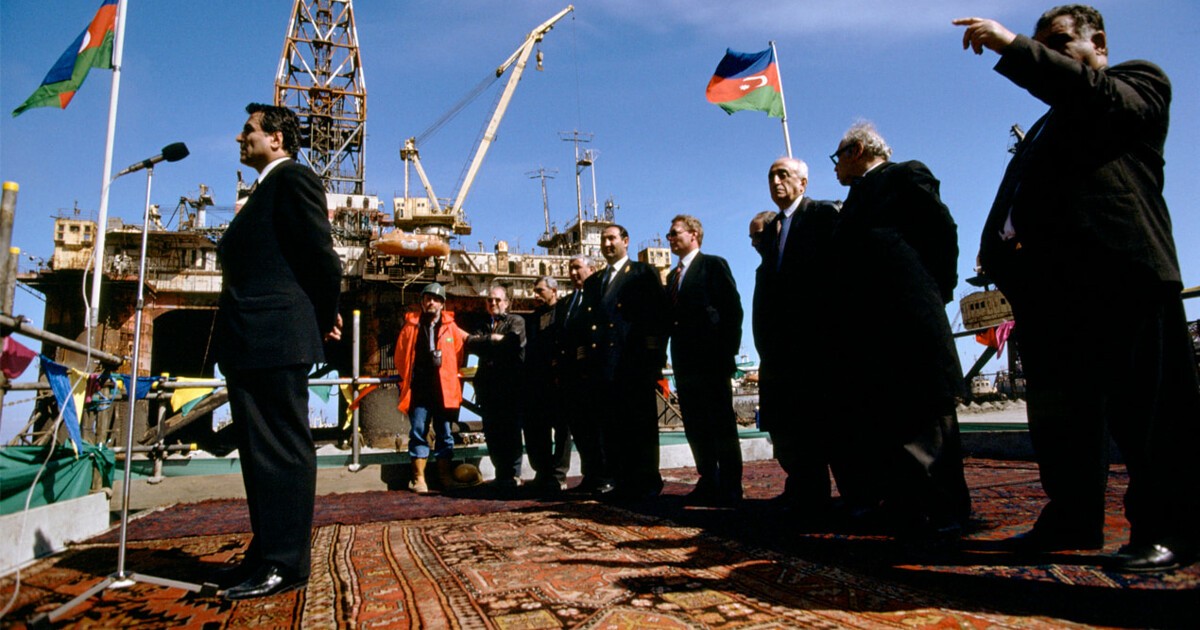 Peter Geoghegan · Short Cuts: BP in Azerbaijan