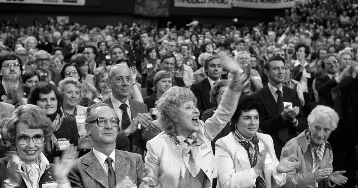 Jonathan Parry · Managing the Nation