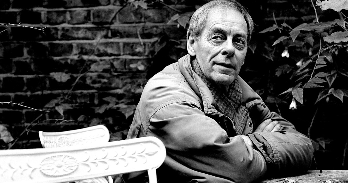 Podcast: Neal Ascherson and Thomas Jones · A Conversation with Neal ...