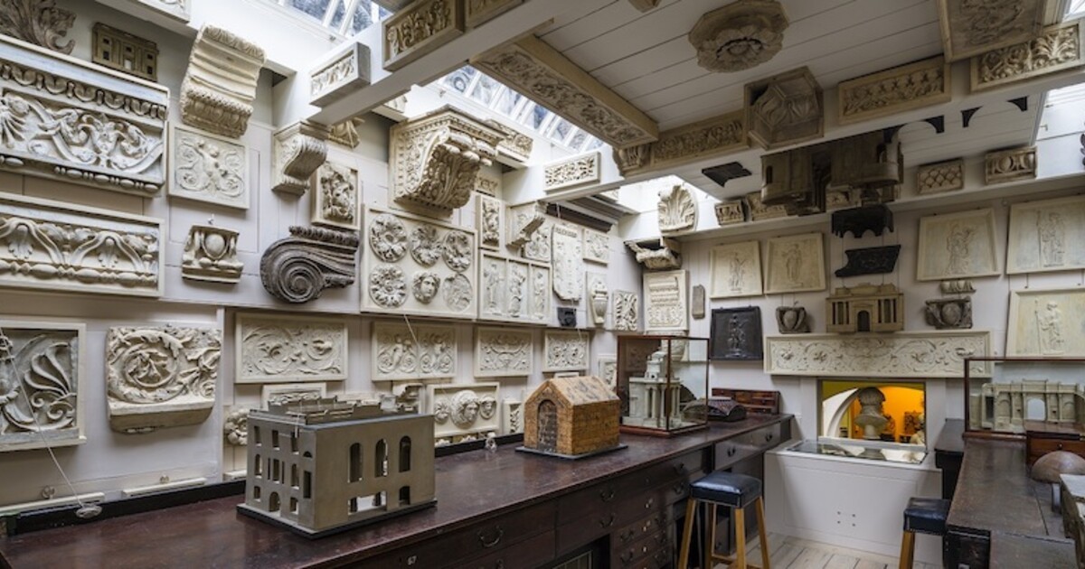 Gillian Darley | In Sir John Soane’s Drawing Office