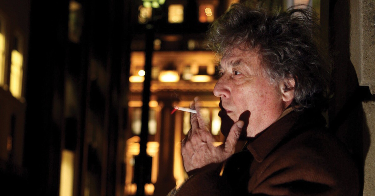 Susannah Clapp · Splashed with Stars: In Stoppardian Fashion